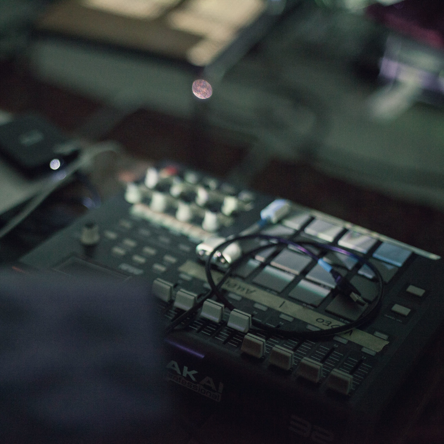 DARKLIGHT – SONIC RESEARCH