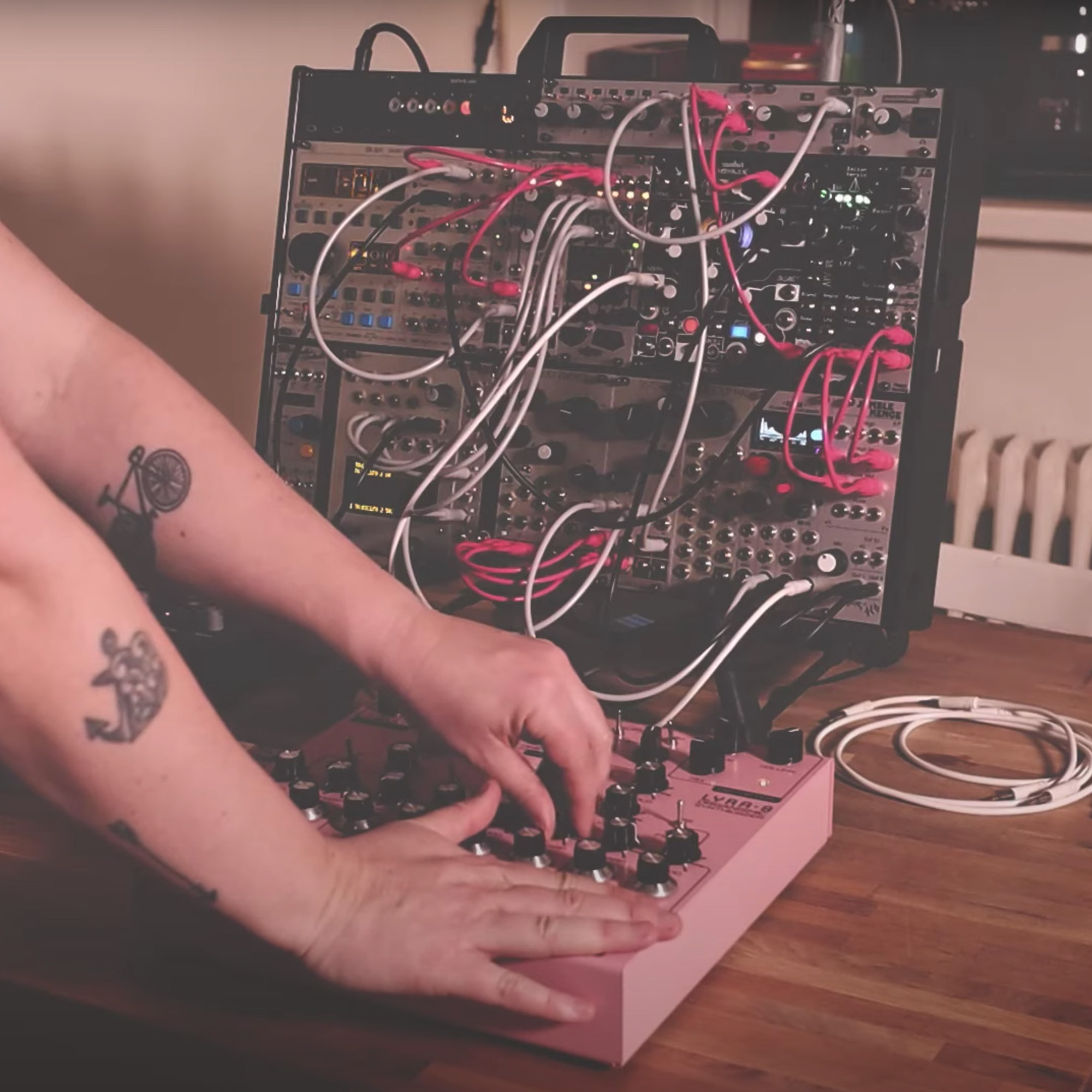 ELIN PIEL – SONIC RESEARCH